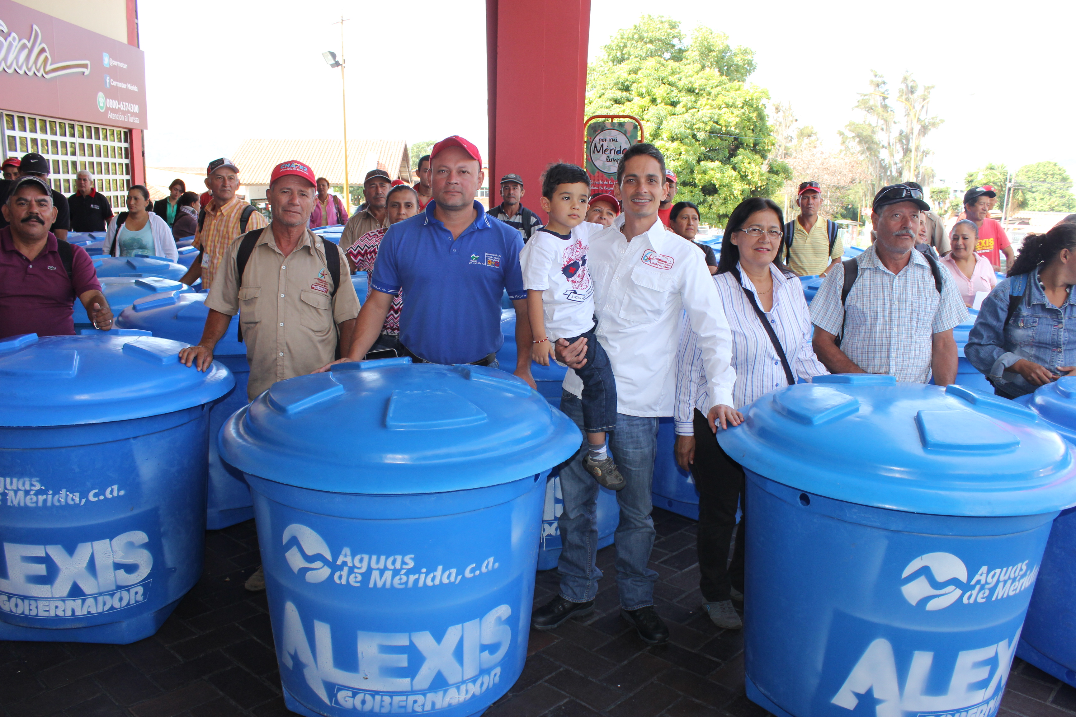 Gobierno municipal rehabilitó la vía principal hacia la aldea Las ...