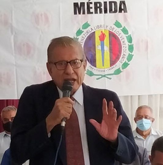 Mora Izarra(AD): Lisandro Segura convierte a Alberto Adriani en un ...