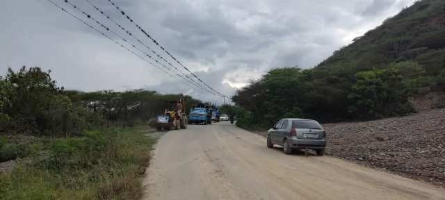 Gobernación de Mérida restableció el paso en la vía El Anís-Chiguará ...